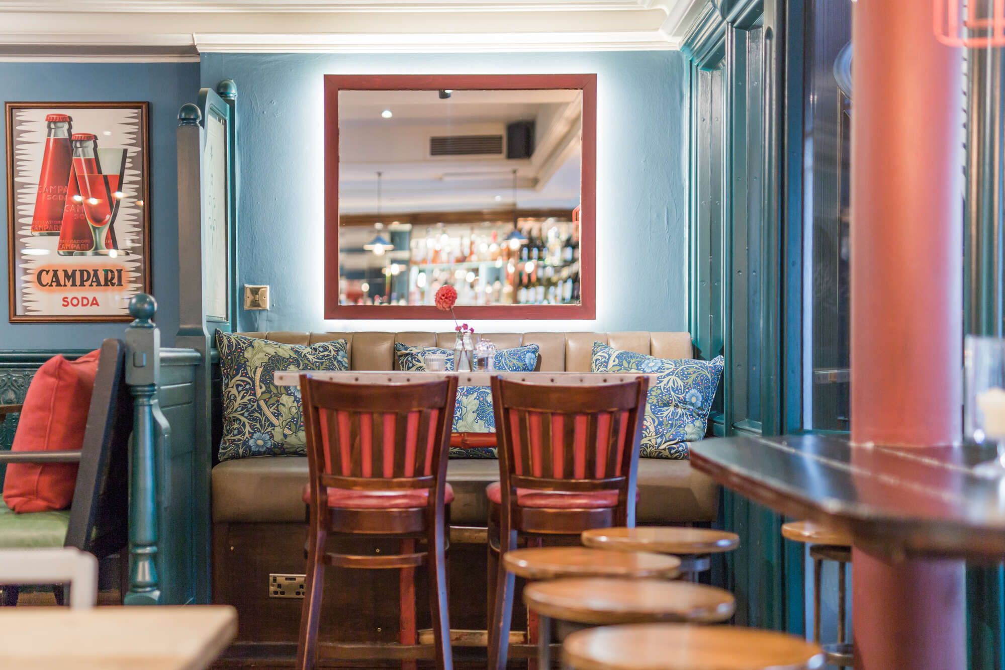 Mulberry Bush | The best pub, bar & restaurant Southbank, London